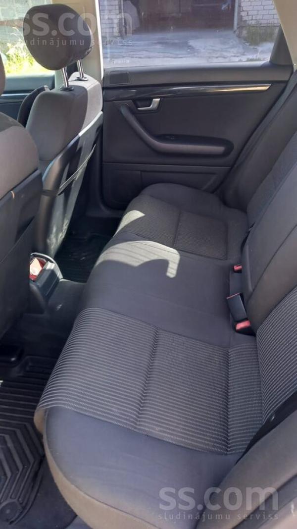 Grey Audi A4 2005 in Rezekne, with an engine capacity of 3.00 L and mileage of 436 thousand km for 3500 €, photo 6 on AUTOMOTO.COM.LV