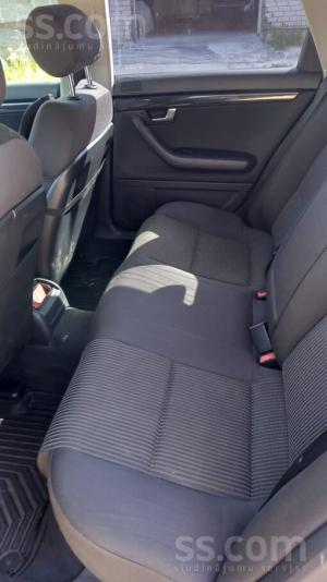 Pelēks Audi A4 2005 Rēzekne, ar dzinēja tilpumu 3.00 L un nobraukumu 436 tūkst. km par 3500 €, foto 6 vietnē AUTOMOTO.COM.LV