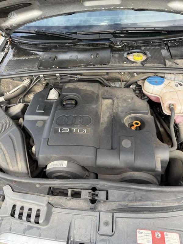 Grey Audi A4 2005 in Kaunas, with an engine capacity of 1.90 L and mileage of 215 thousand km for 2650 €, photo 7 on AUTOMOTO.COM.LV