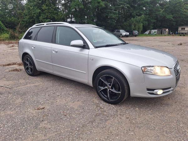Audi A4 2005 in Prienai on AUTOMOTO.COM.LV Grey Audi A4 2005 in Prienai, with an engine capacity of 1.99 L and mileage of 296 thousand km for 2399 €, photo 6 on AUTOMOTO.COM.LV
