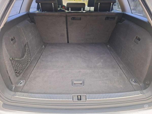 Audi A4 2005 in Prienai on AUTOMOTO.COM.LV Grey Audi A4 2005 in Prienai, with an engine capacity of 1.99 L and mileage of 296 thousand km for 2399 €, photo 10 on AUTOMOTO.COM.LV