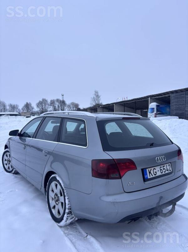 Audi A4 2005 in Bauska on AUTOMOTO.COM.LV Grey Audi A4 2005 in Bauska, with an engine capacity of 2.00 L and mileage of 394 thousand km for 2490 €, photo 6 on AUTOMOTO.COM.LV
