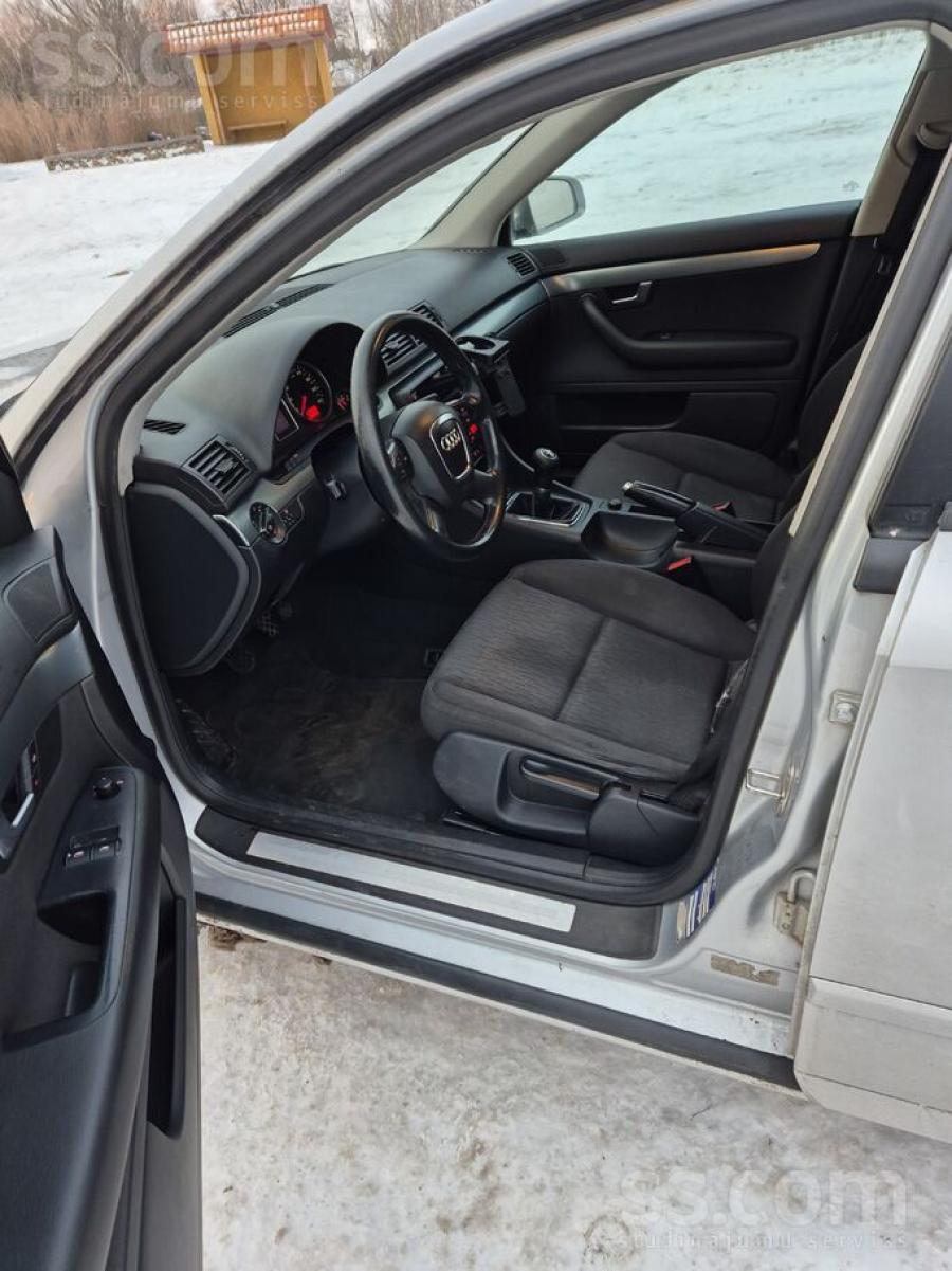 Pelēks Audi A4 2005 Ventspils, ar dzinēja tilpumu 2.00 L un nobraukumu 450 tūkst. km par 1200 €, foto 6 vietnē AUTOMOTO.COM.LV