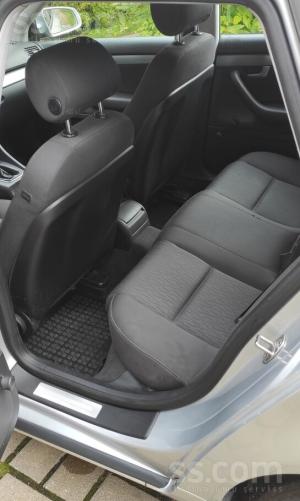 Pelēks Audi A4 2005 Cēsis, ar dzinēja tilpumu 1.90 L un nobraukumu 312 tūkst. km par 1950 €, foto 6 vietnē AUTOMOTO.COM.LV