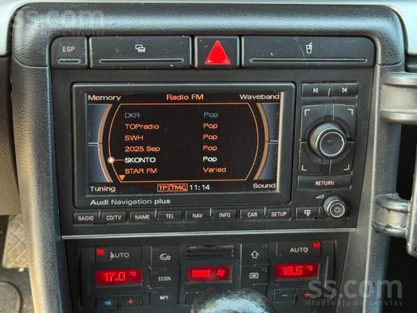 Ауди А4 2005 в Рига на AUTOMOTO.COM.LV Серый Ауди А4 2005 в Рига, объемом двигателя 3.00 л и пробегом 0 тыс. км за 2350 €, фото 8 на AUTOMOTO.COM.LV