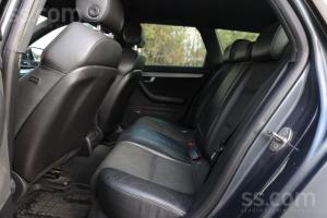 Grey Audi A4 2005 in Riga, with an engine capacity of 1.90 L and mileage of 431 thousand km for 1995 €, photo 13 on AUTOMOTO.COM.LV