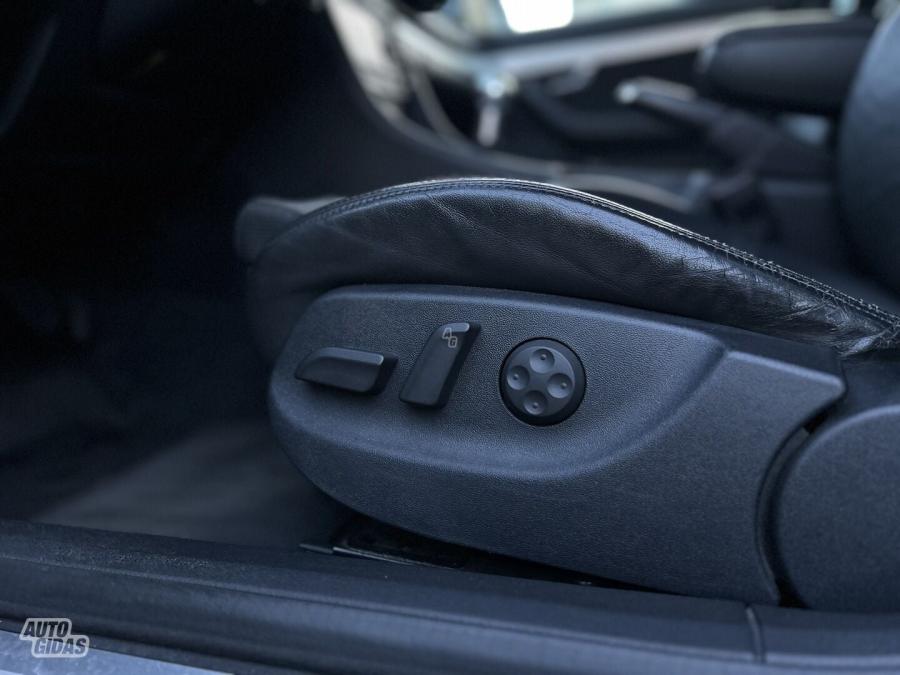 Pelēks Audi A4 2005 Viļņa, ar dzinēja tilpumu 2.50 L un nobraukumu 483 tūkst. km par 1550 €, foto 22 vietnē AUTOMOTO.COM.LV