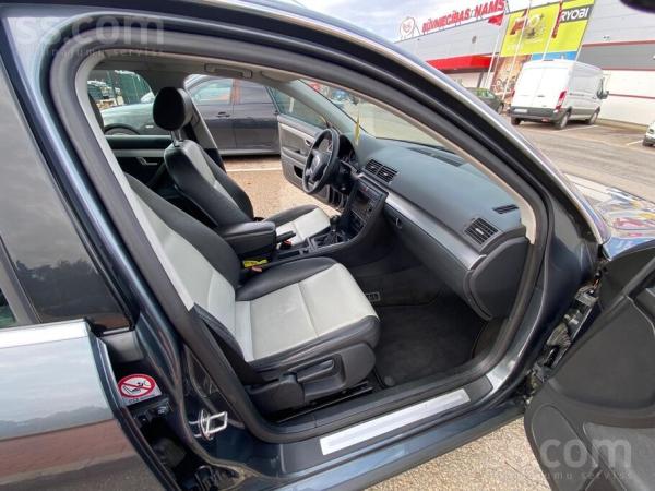 Grey Audi A4 2005 in Riga, with an engine capacity of 2.00 L and mileage of 290 thousand km for 2490 €, photo 9 on AUTOMOTO.COM.LV