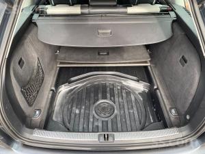Grey Audi A4 2005 in Riga, with an engine capacity of 2.00 L and mileage of 290 thousand km for 2490 €, photo 20 on AUTOMOTO.COM.LV