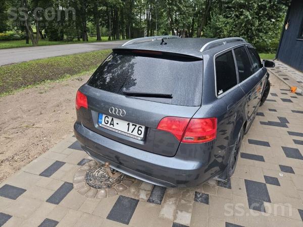 Pelēks Audi A4 2006 Tukums, ar dzinēja tilpumu 2.00 L un nobraukumu 393 tūkst. km par 2300 €, foto 3 vietnē AUTOMOTO.COM.LV