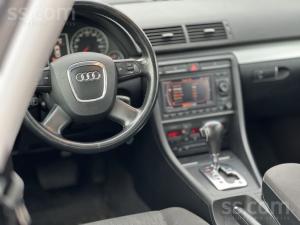 Pelēks Audi A4 2006 Rīga, ar dzinēja tilpumu 2.00 L un nobraukumu 290 tūkst. km par 2350 €, foto 6 vietnē AUTOMOTO.COM.LV