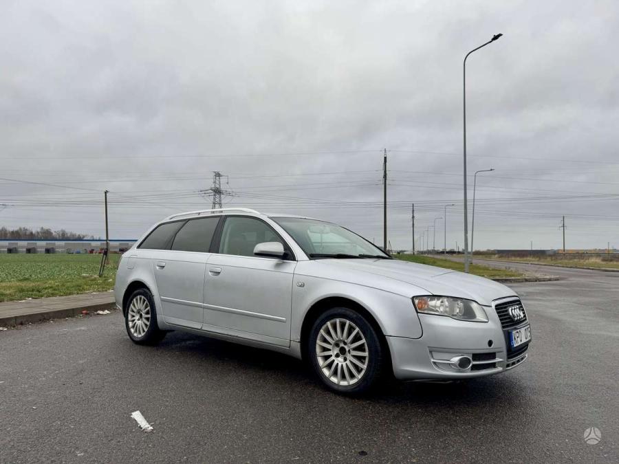 Pelēks Audi A4 2006 Panevēža, ar dzinēja tilpumu 2.97 L un nobraukumu 390 tūkst. km par 1599 €, foto 4 vietnē AUTOMOTO.COM.LV