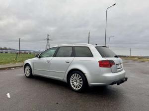 Pelēks Audi A4 2006 Panevēža, ar dzinēja tilpumu 2.97 L un nobraukumu 390 tūkst. km par 1599 €, foto 8 vietnē AUTOMOTO.COM.LV