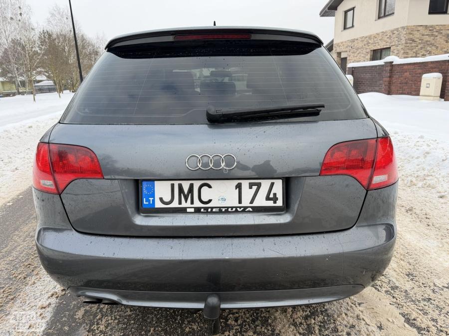 Pelēks Audi A4 2006 Alīta, ar dzinēja tilpumu 2.00 L un nobraukumu 388 tūkst. km par 3150 €, foto 6 vietnē AUTOMOTO.COM.LV