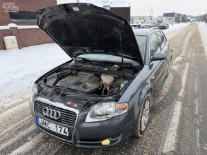 Pelēks Audi A4 2006 Alīta, ar dzinēja tilpumu 2.00 L un nobraukumu 388 tūkst. km par 3150 €, foto 14 vietnē AUTOMOTO.COM.LV