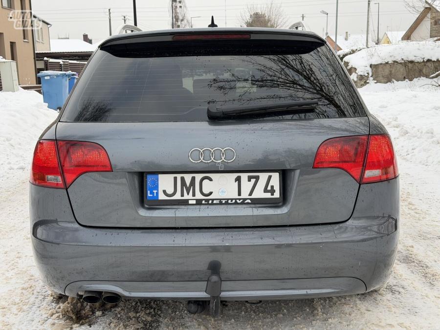 Pelēks Audi A4 2006 Alīta, ar dzinēja tilpumu 2.00 L un nobraukumu 388 tūkst. km par 3150 €, foto 25 vietnē AUTOMOTO.COM.LV