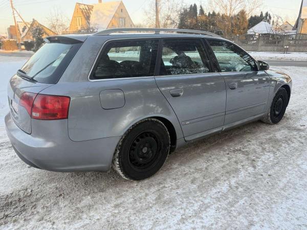 Pelēks Audi A4 2006 Vilkaviškis, ar dzinēja tilpumu 1.99 L un nobraukumu 346 tūkst. km par 2000 €, foto 5 vietnē AUTOMOTO.COM.LV
