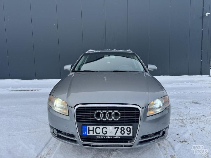 Pelēks Audi A4 2006 Panevēža, ar dzinēja tilpumu 2.00 L un nobraukumu 400 tūkst. km par 1650 €, foto 3 vietnē AUTOMOTO.COM.LV