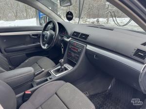 Pelēks Audi A4 2006 Panevēža, ar dzinēja tilpumu 2.00 L un nobraukumu 400 tūkst. km par 1650 €, foto 14 vietnē AUTOMOTO.COM.LV