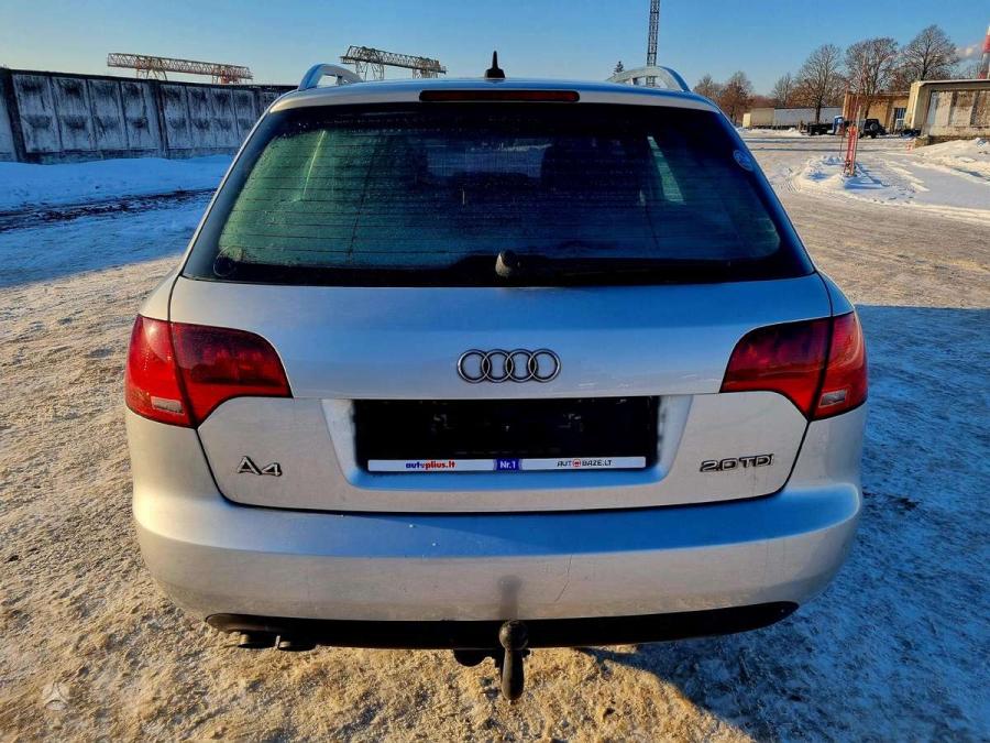 Grey Audi A4 2006 in Siauliai, with an engine capacity of 1.99 L and mileage of 280 thousand km for 2900 €, photo 6 on AUTOMOTO.COM.LV