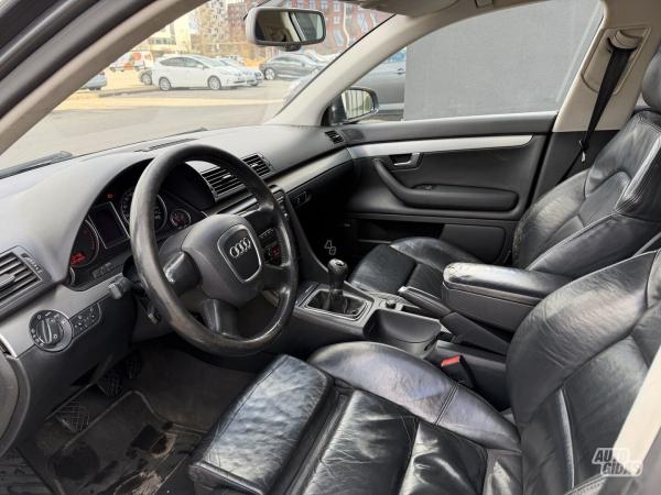 Pelēks Audi A4 2006 Viļņa, ar dzinēja tilpumu 2.00 L un nobraukumu 342 tūkst. km par 2350 €, foto 7 vietnē AUTOMOTO.COM.LV