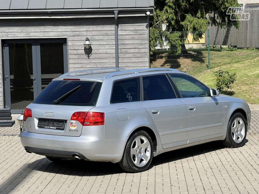 Grey Audi A4 2006 in Kedainiai, with an engine capacity of 2.00 L and mileage of 264 thousand km for 2799 €, photo 4 on AUTOMOTO.COM.LV