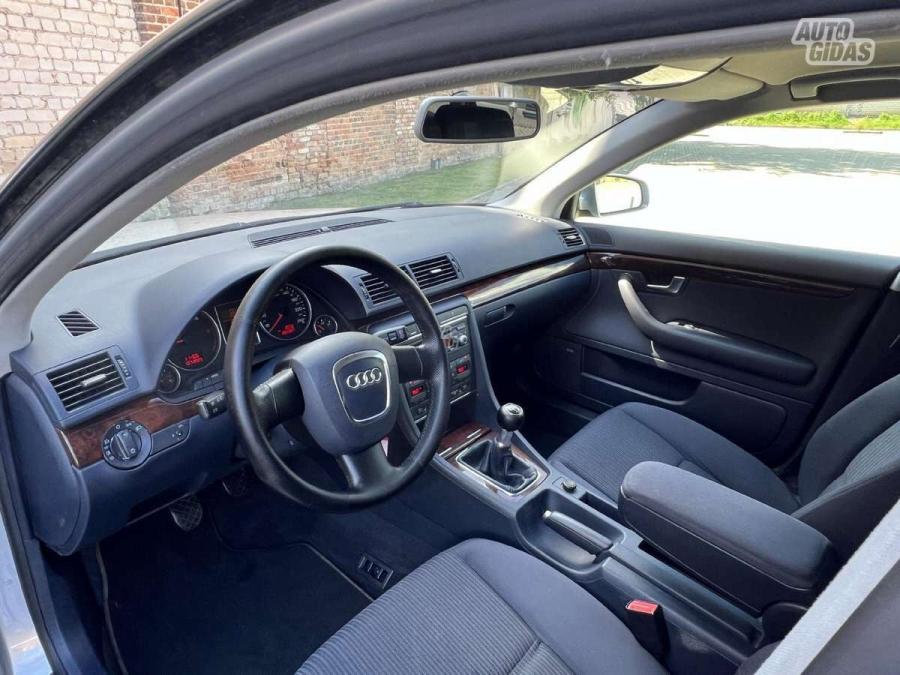 Grey Audi A4 2006 in Kedainiai, with an engine capacity of 2.00 L and mileage of 264 thousand km for 2799 €, photo 16 on AUTOMOTO.COM.LV