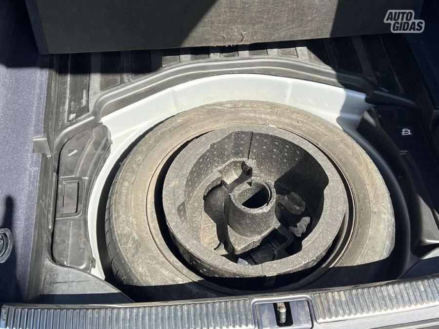 Grey Audi A4 2006 in Kedainiai, with an engine capacity of 2.00 L and mileage of 264 thousand km for 2799 €, photo 25 on AUTOMOTO.COM.LV