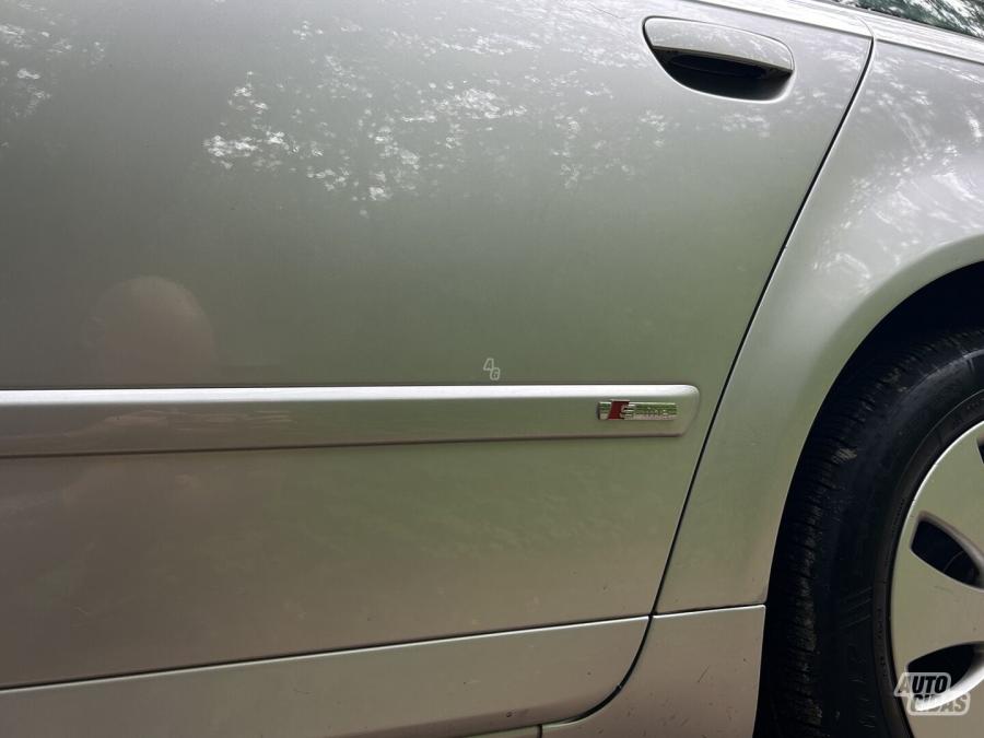 Pelēks Audi A4 2006 Kauņa, ar dzinēja tilpumu 2.00 L un nobraukumu 278 tūkst. km par 2999 €, foto 15 vietnē AUTOMOTO.COM.LV
