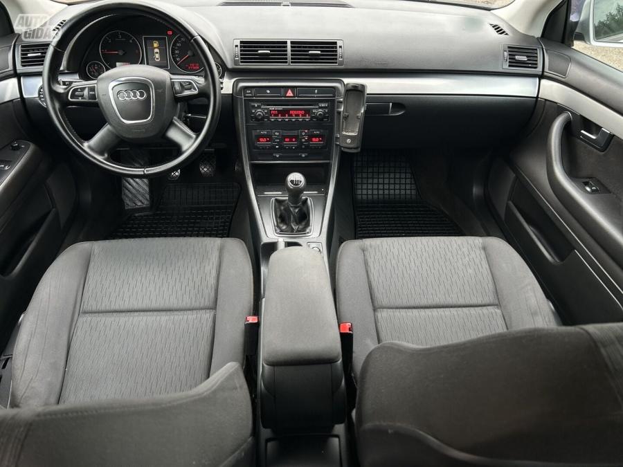 Pelēks Audi A4 2006 Kauņa, ar dzinēja tilpumu 2.00 L un nobraukumu 278 tūkst. km par 2999 €, foto 18 vietnē AUTOMOTO.COM.LV