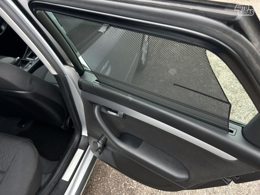 Pelēks Audi A4 2006 Kauņa, ar dzinēja tilpumu 2.00 L un nobraukumu 278 tūkst. km par 2999 €, foto 19 vietnē AUTOMOTO.COM.LV