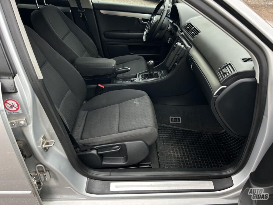 Pelēks Audi A4 2006 Kauņa, ar dzinēja tilpumu 2.00 L un nobraukumu 278 tūkst. km par 2999 €, foto 24 vietnē AUTOMOTO.COM.LV