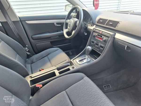 Pelēks Audi A4 2006 Telšiai, ar dzinēja tilpumu 2.00 L un nobraukumu 264 tūkst. km par 2400 €, foto 9 vietnē AUTOMOTO.COM.LV