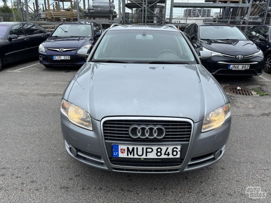 Pelēks Audi A4 2006 Viļņa, ar dzinēja tilpumu 2.00 L un nobraukumu 350 tūkst. km par 1350 €, foto 1 vietnē AUTOMOTO.COM.LV