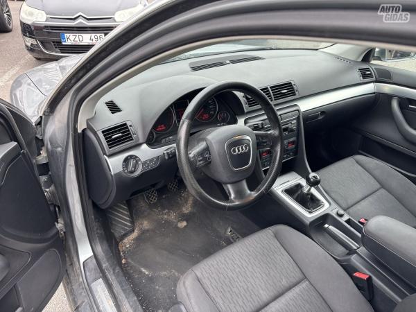 Grey Audi A4 2006 in Vilnius, with an engine capacity of 2.00 L and mileage of 350 thousand km for 1350 €, photo 9 on AUTOMOTO.COM.LV