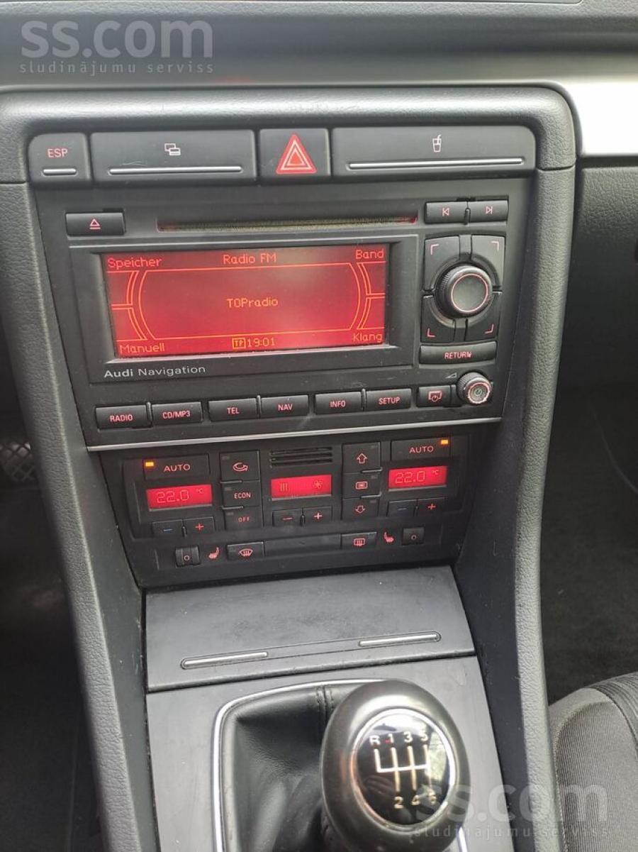 Pelēks Audi A4 2006 Daugavpils, ar dzinēja tilpumu 2.00 L un nobraukumu 0 tūkst. km par 3750 €, foto 10 vietnē AUTOMOTO.COM.LV