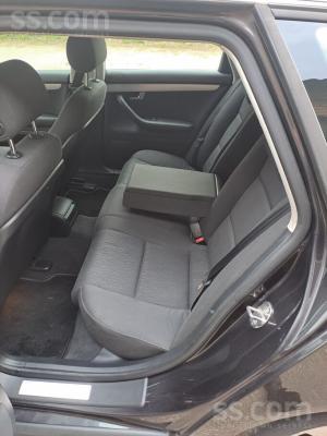 Pelēks Audi A4 2006 Daugavpils, ar dzinēja tilpumu 2.00 L un nobraukumu 0 tūkst. km par 3750 €, foto 12 vietnē AUTOMOTO.COM.LV