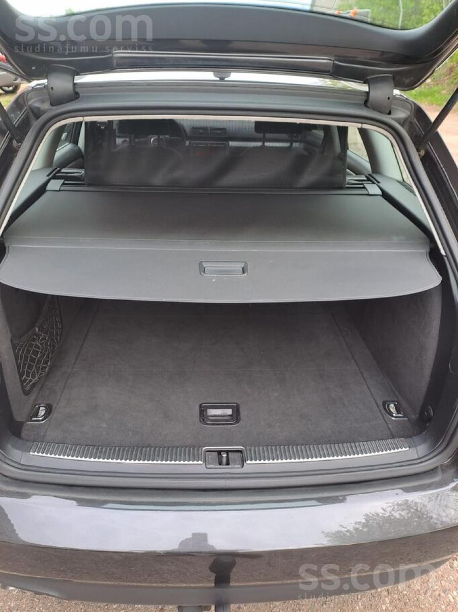 Pelēks Audi A4 2006 Daugavpils, ar dzinēja tilpumu 2.00 L un nobraukumu 0 tūkst. km par 3750 €, foto 22 vietnē AUTOMOTO.COM.LV