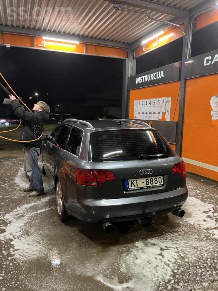 Pelēks Audi A4 2006 Rīga, ar dzinēja tilpumu 3.00 L un nobraukumu 375 tūkst. km par 1800 €, foto 1 vietnē AUTOMOTO.COM.LV