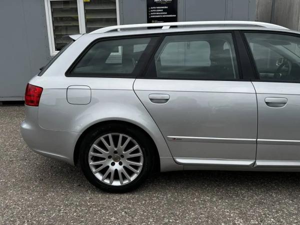Grey Audi A4 2006 in Daugavpils, with an engine capacity of 2.00 L and mileage of 281 thousand km for 4690 €, photo 9 on AUTOMOTO.COM.LV