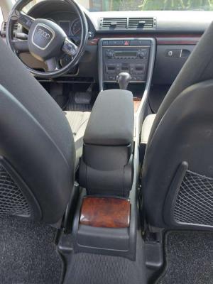 Grey Audi A4 2006 in Kaunas, with an engine capacity of 1.99 L and mileage of 305 thousand km for 2800 €, photo 24 on AUTOMOTO.COM.LV