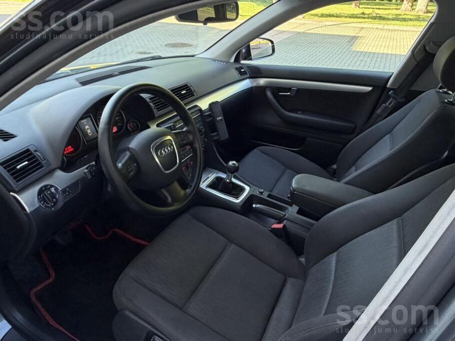 Pelēks Audi A4 2006 Jelgava, ar dzinēja tilpumu 2.70 L un nobraukumu 387 tūkst. km par 1950 €, foto 8 vietnē AUTOMOTO.COM.LV