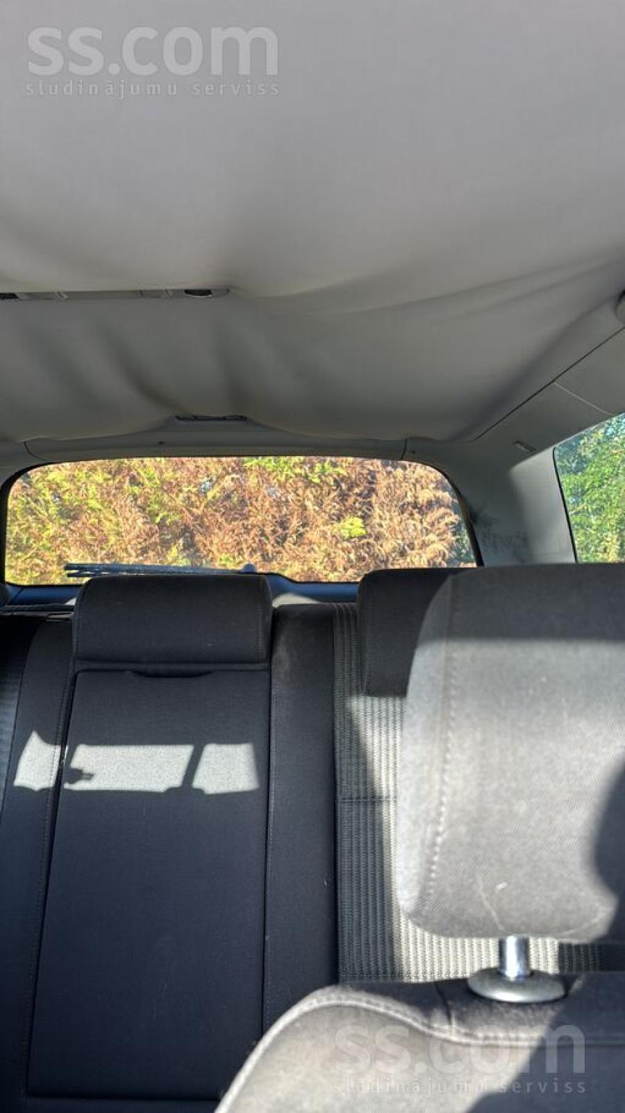 Pelēks Audi A4 2006 Rīga, ar dzinēja tilpumu 2.00 L un nobraukumu 290 tūkst. km par 2100 €, foto 9 vietnē AUTOMOTO.COM.LV