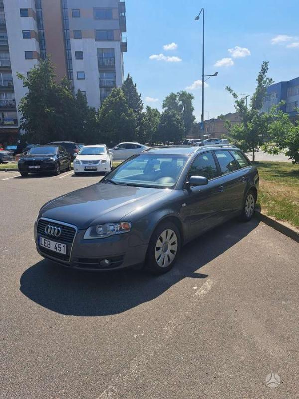 Grey Audi A4 2006 in Vilnius, with an engine capacity of 1.97 L and mileage of 314 thousand km for 2600 €, photo 1 on AUTOMOTO.COM.LV
