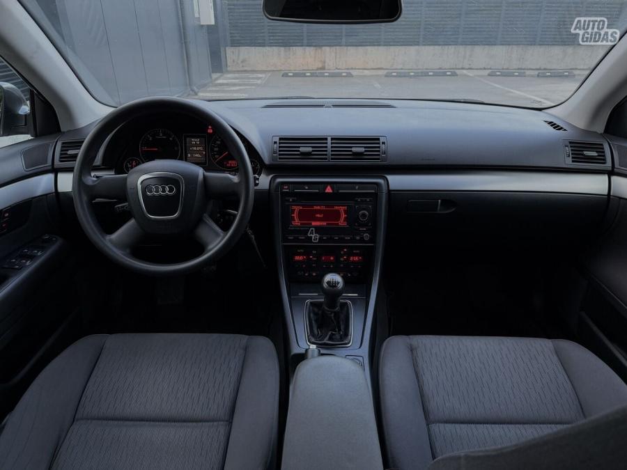Grey Audi A4 2006 in Vilnius, with an engine capacity of 2.00 L and mileage of 331 thousand km for 2740 €, photo 13 on AUTOMOTO.COM.LV