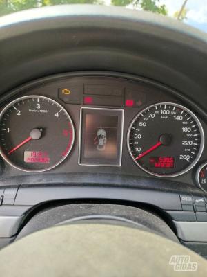 Grey Audi A4 2006 in Ignalina, with an engine capacity of 3.00 L and mileage of 300 thousand km for 1600 €, photo 13 on AUTOMOTO.COM.LV