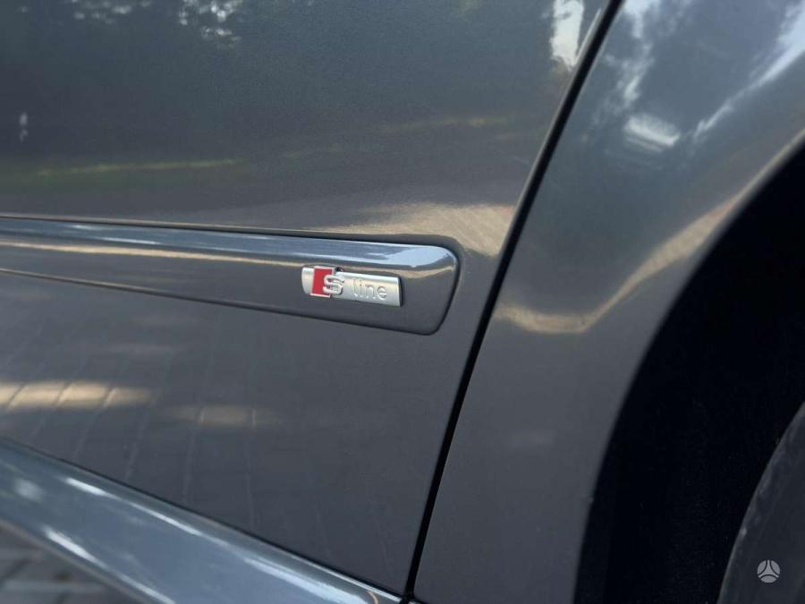Grey Audi A4 2006 in Rokiskis, with an engine capacity of 1.97 L and mileage of 430 thousand km for 1650 €, photo 14 on AUTOMOTO.COM.LV