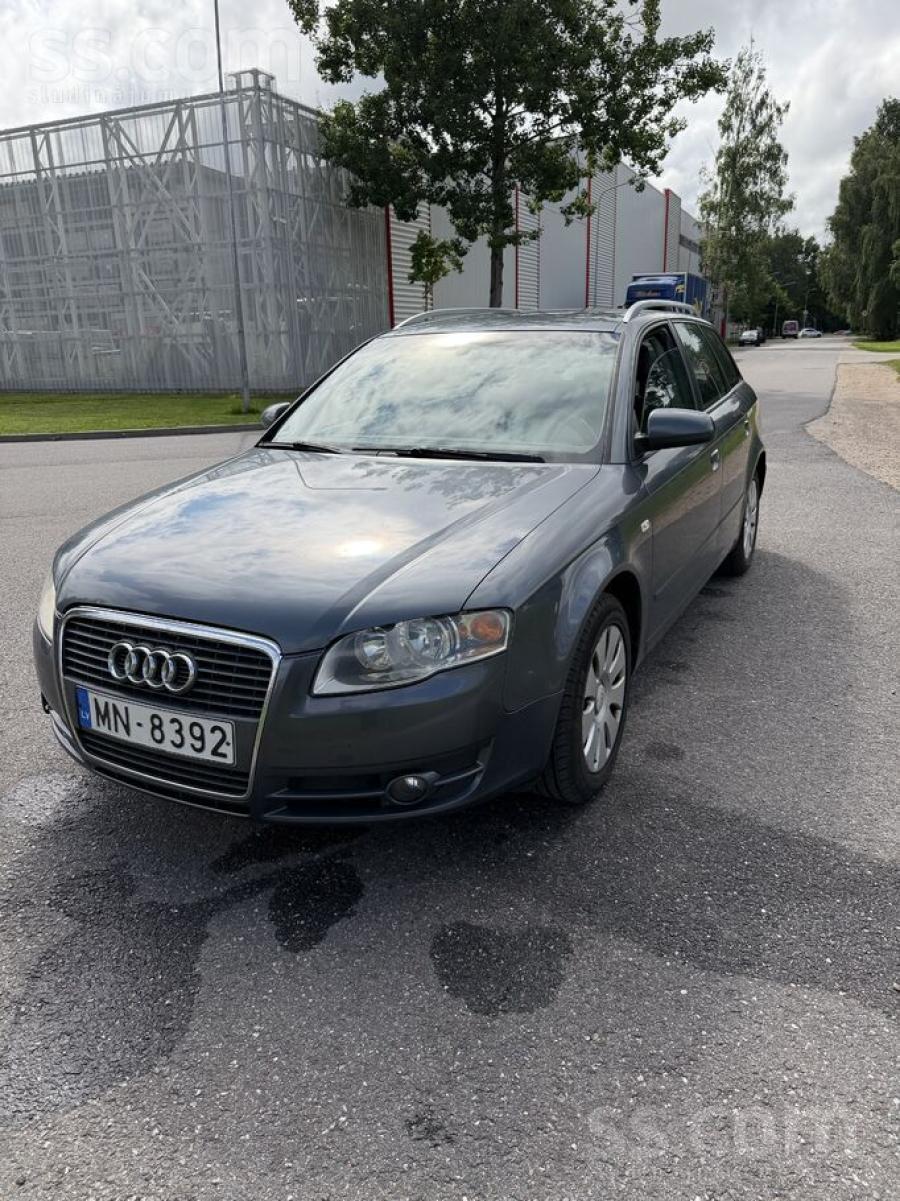 Grey Audi A4 2006 in Riga, with an engine capacity of 2.00 L and mileage of 306 thousand km for 1600 €, photo 5 on AUTOMOTO.COM.LV