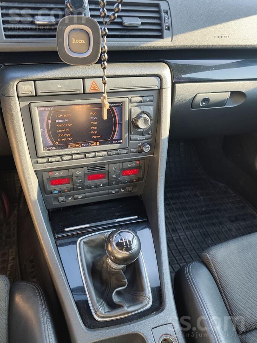 Grey Audi A4 2006 in Riga, with an engine capacity of 2.00 L and mileage of 438 thousand km for 2600 €, photo 10 on AUTOMOTO.COM.LV