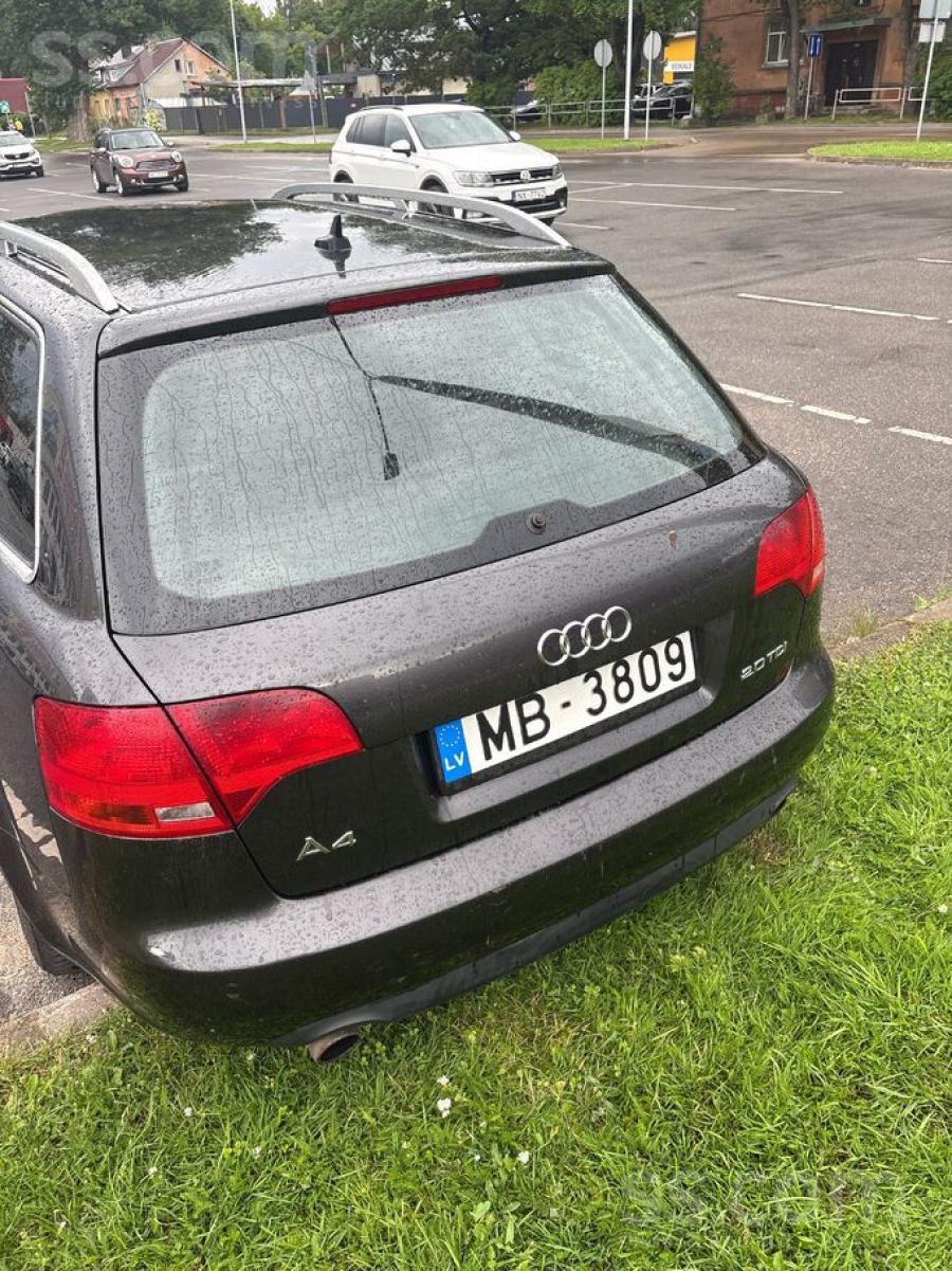 Grey Audi A4 2006 in Riga, with an engine capacity of 2.00 L and mileage of 325 thousand km for 1190 €, photo 9 on AUTOMOTO.COM.LV